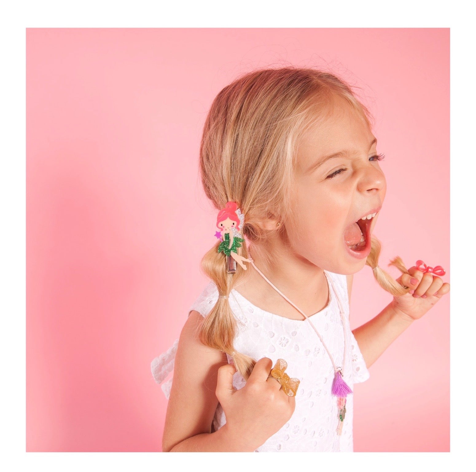 Ponytail – Lilies & Roses NY